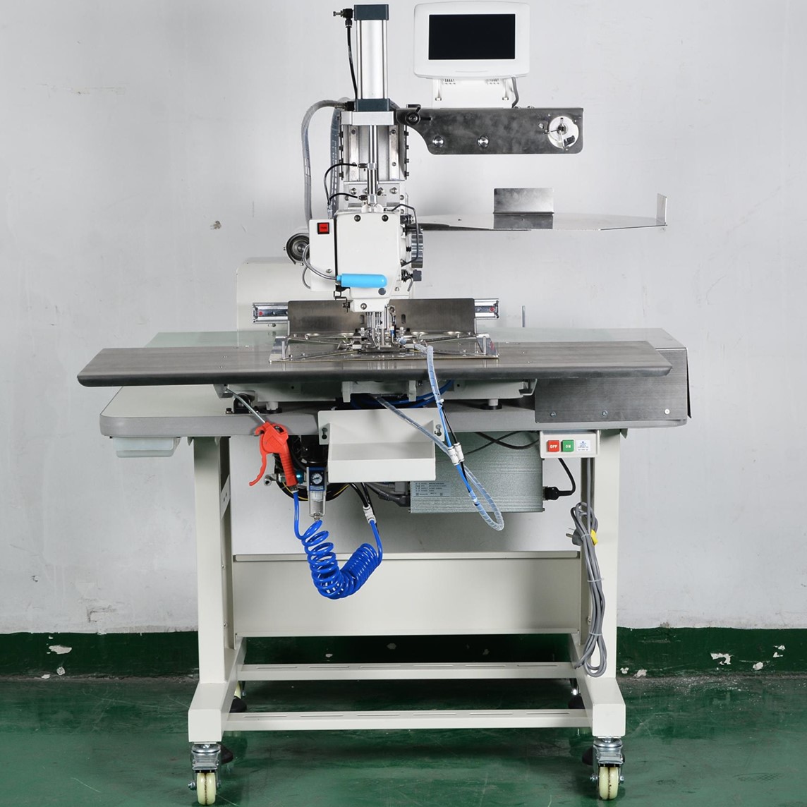 China Sewing rope to cross corner spout baffle bag maker stitching ...