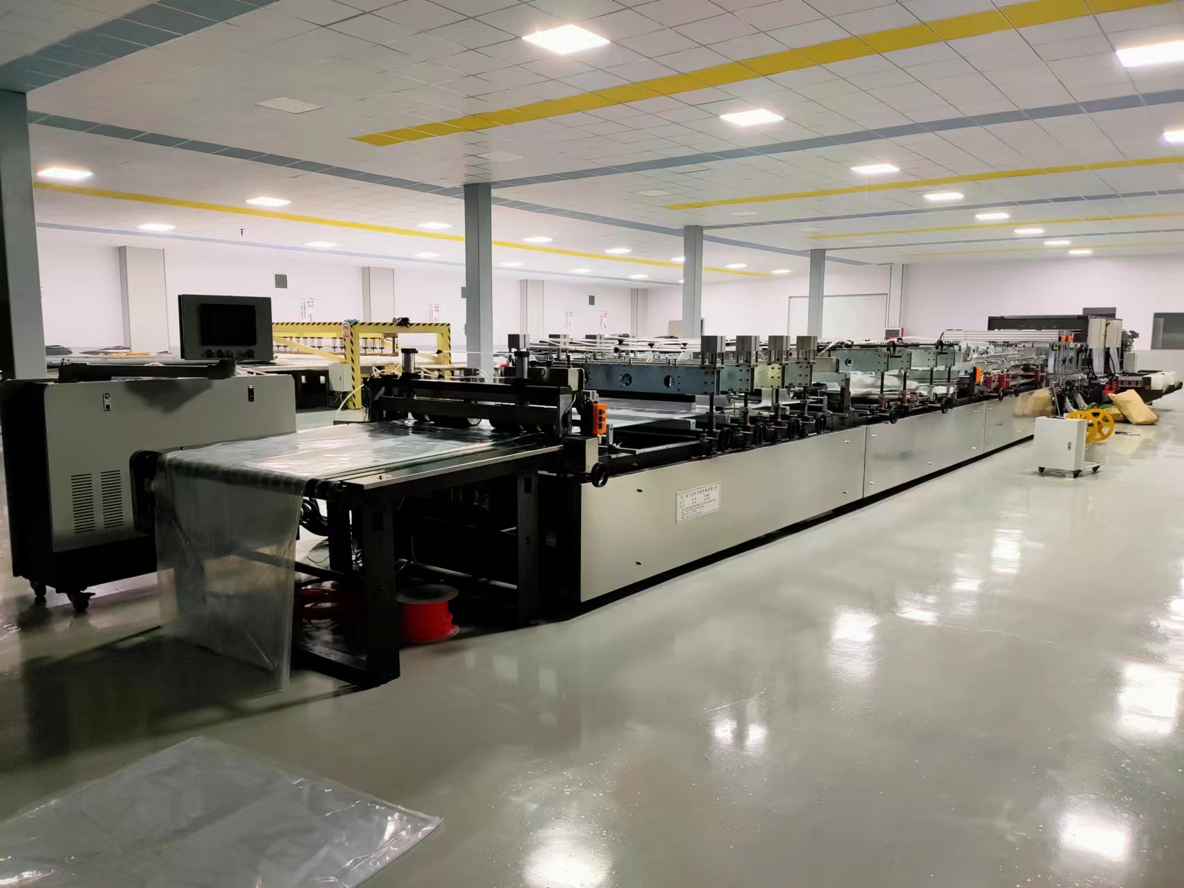 China Vacuum compression storage bag making machine CSJ-1100 factory ...