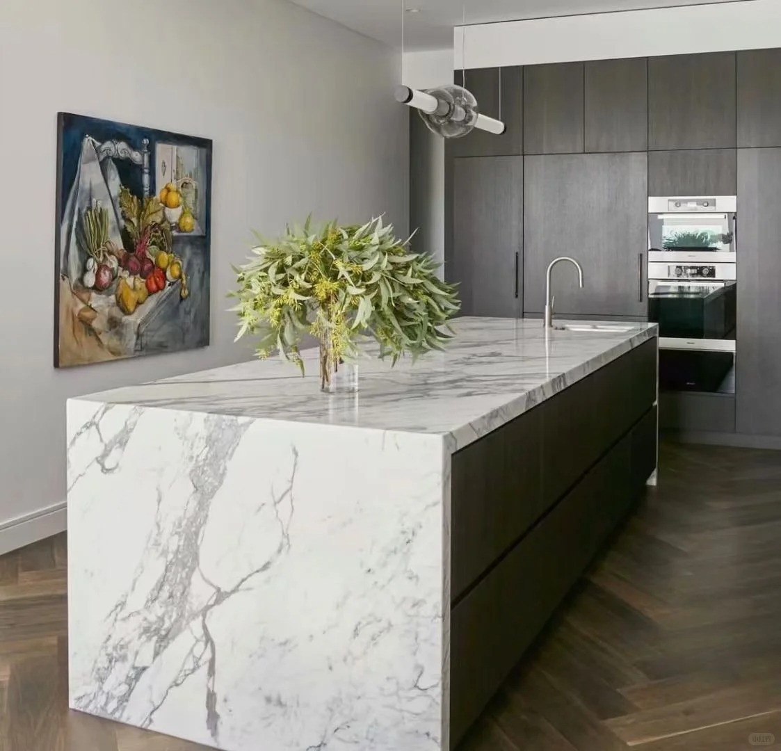 White Calacatta Marble